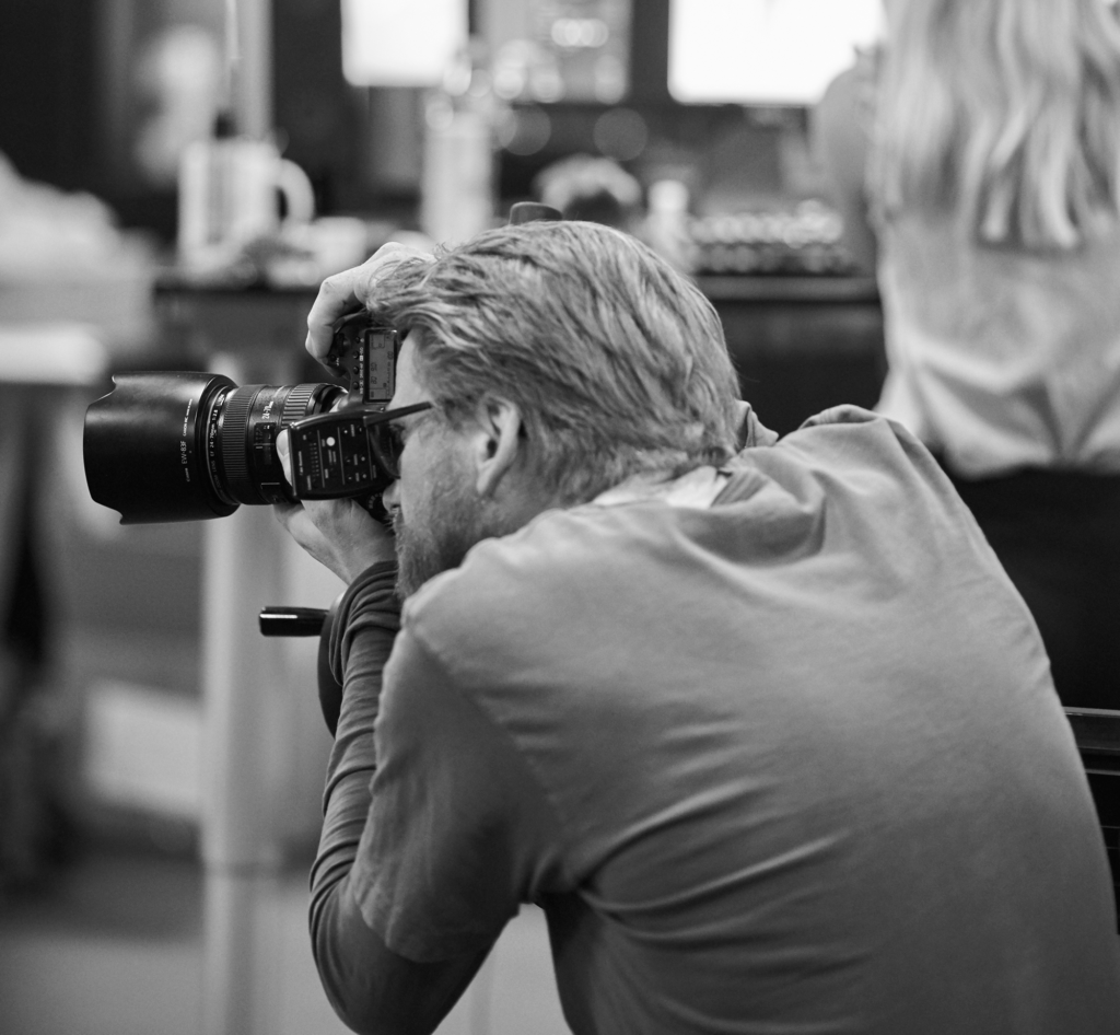 Kontakt - Think Photography Premium produktbilleder/packshots